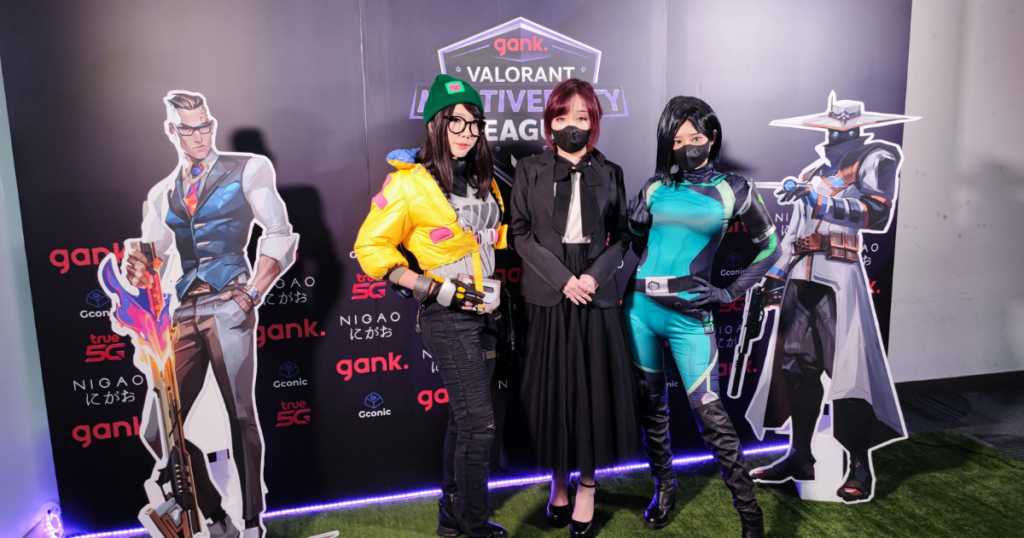 How Much Are Cosplay Costumes: Cosplaying Budget for 2025