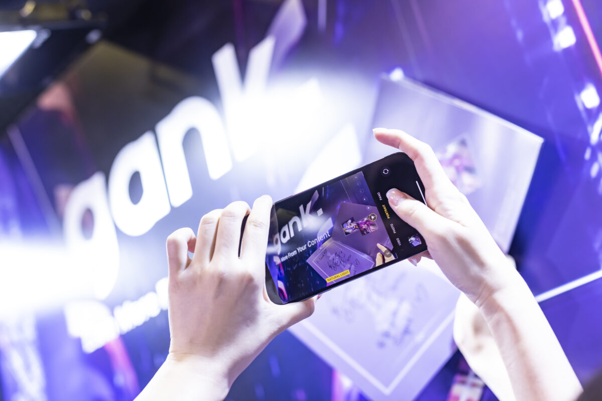 Gank Goes to Doujin Market - Gank