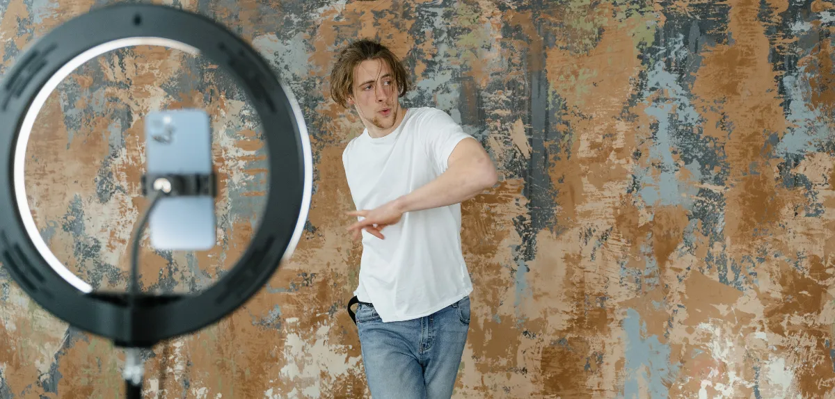 What's the Best Time to Post on TikTok in 2023? - Gank