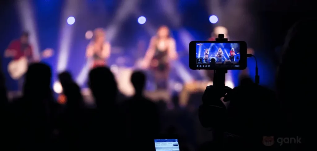 Top 15 Live Streaming Apps for iPhone in 2023