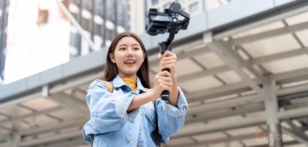 Apa Itu UGC? Bagaimana Cara Menjadi UGC Creator?